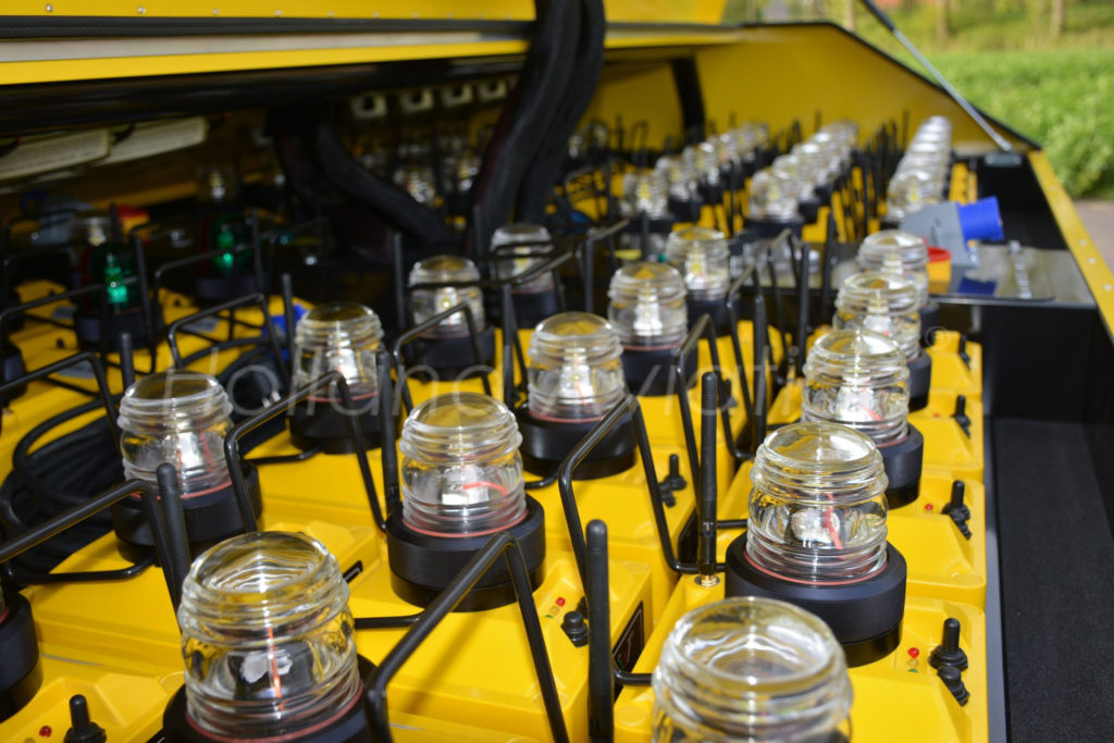 HA PL5 RC Trailer kit 72 Portable airfield lighting - Holland Aviation